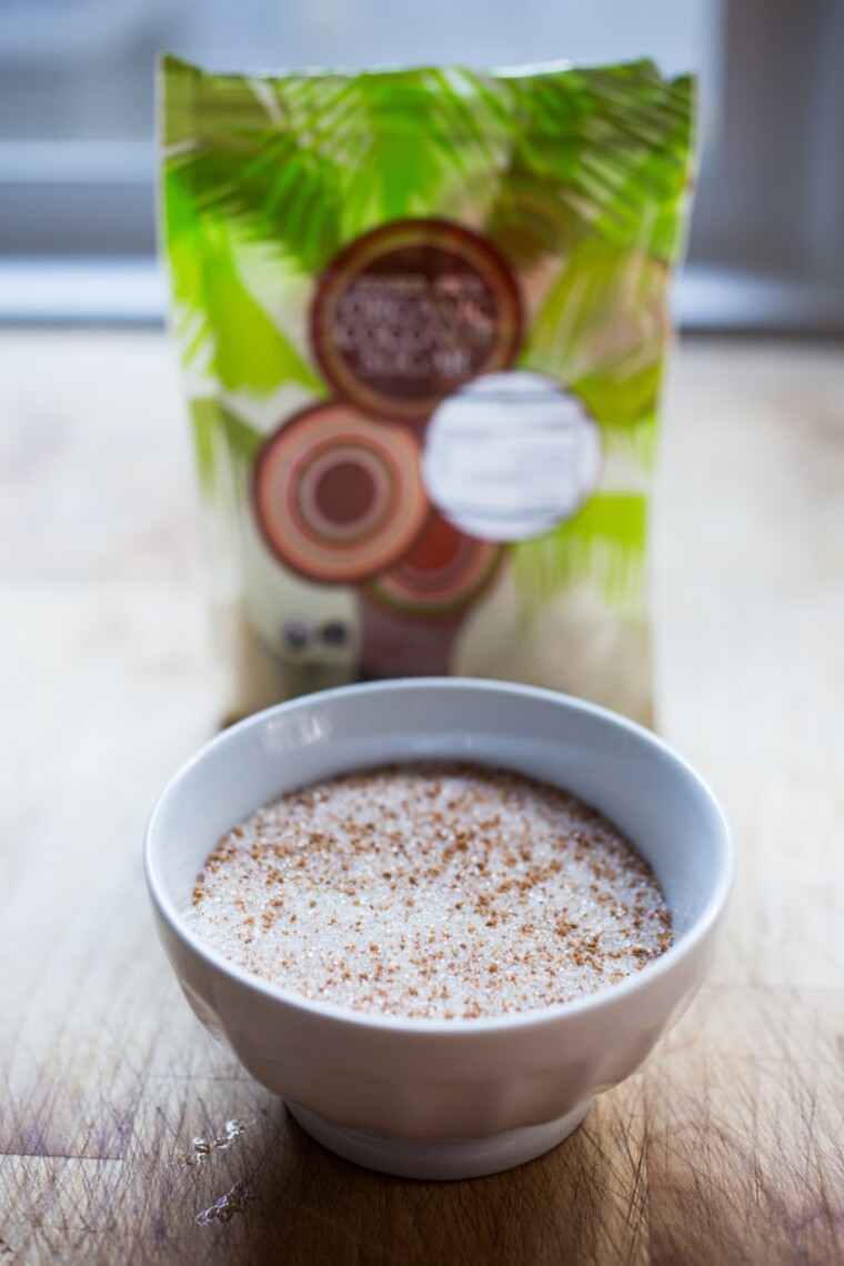 How to make WATER KEFIR! | An Easy Guide | Feasting at Home