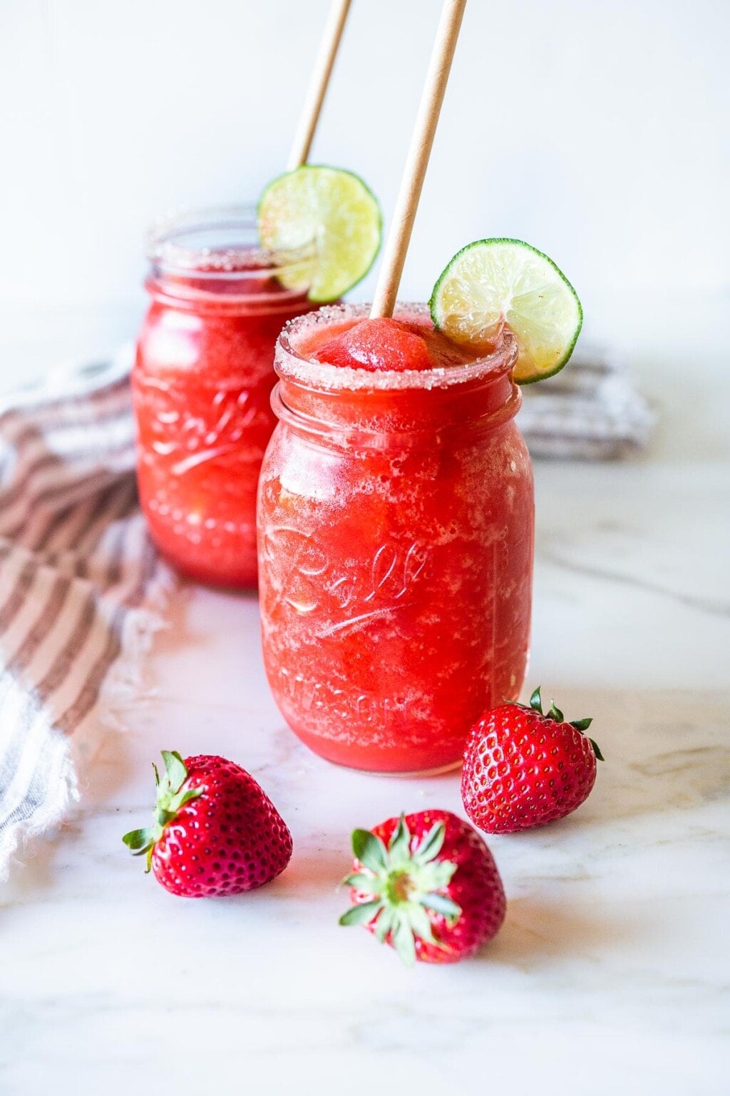 Fresh Strawberry Margaritas | Feasting At Home