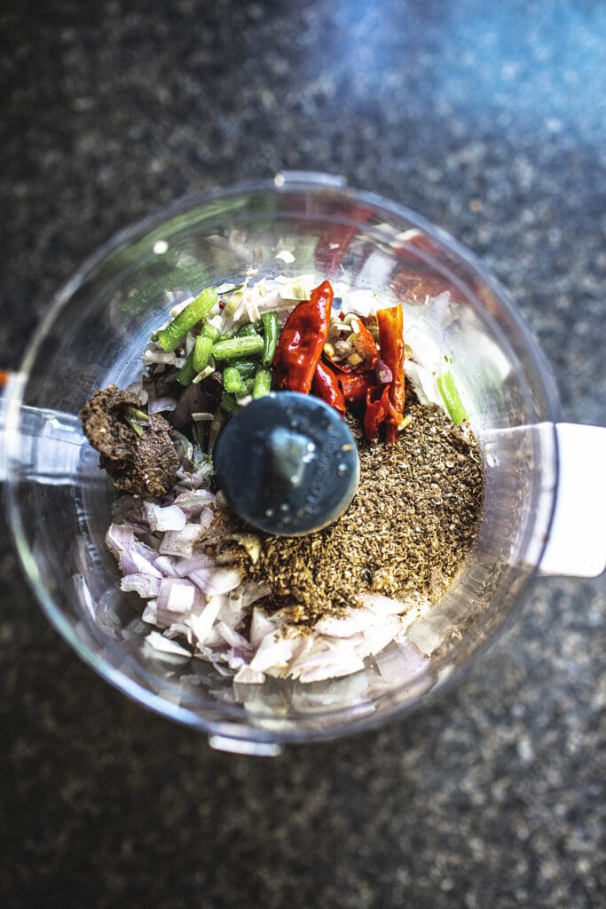 Thai Thai Red Curry Paste | Feasting At Home