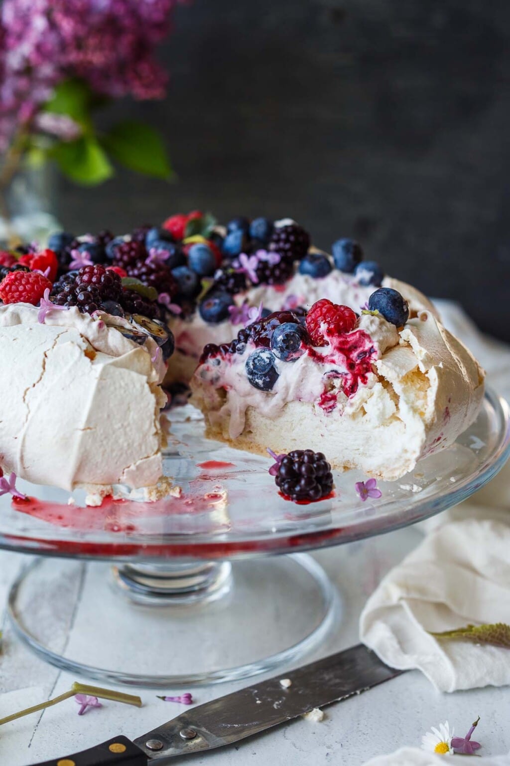 Pavlova (Recipe + Video) | Feasting at Home