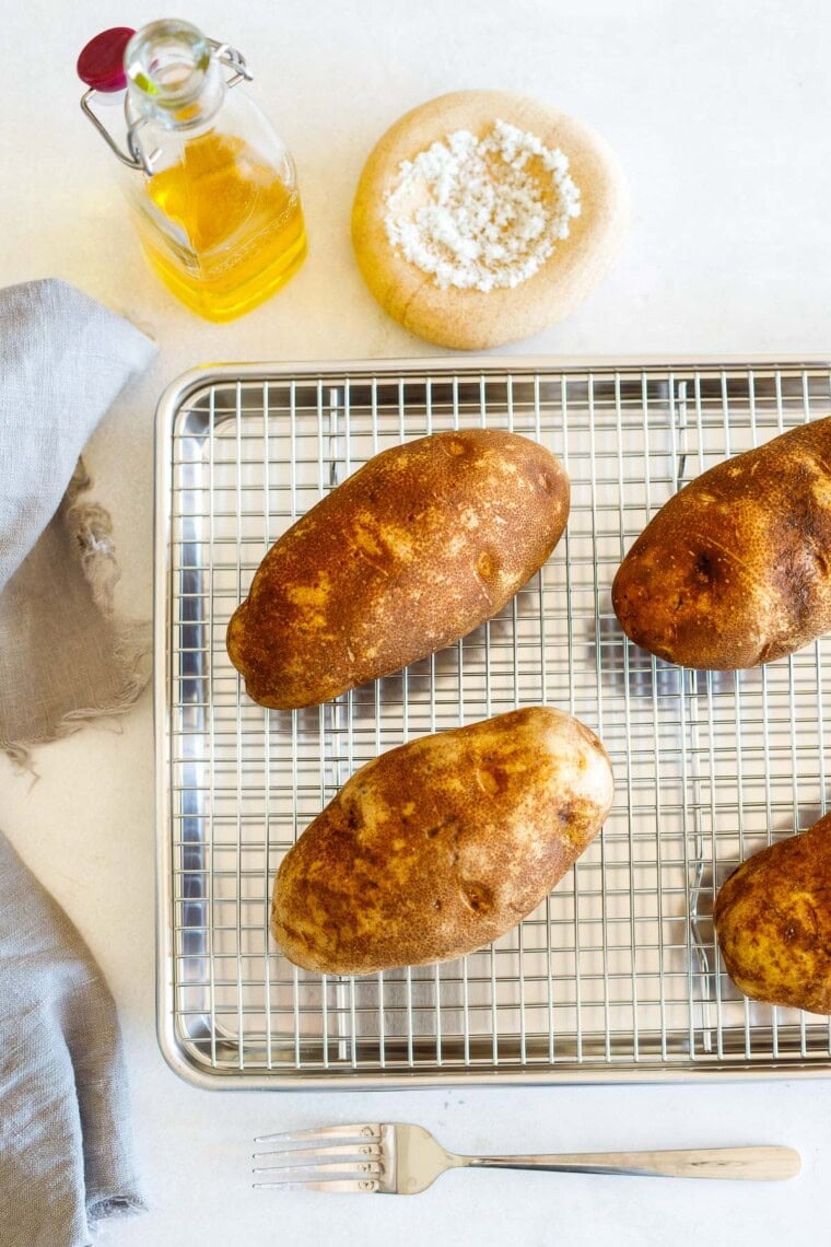 The Ultimate Guide to Baking Potatoes in the Oven
